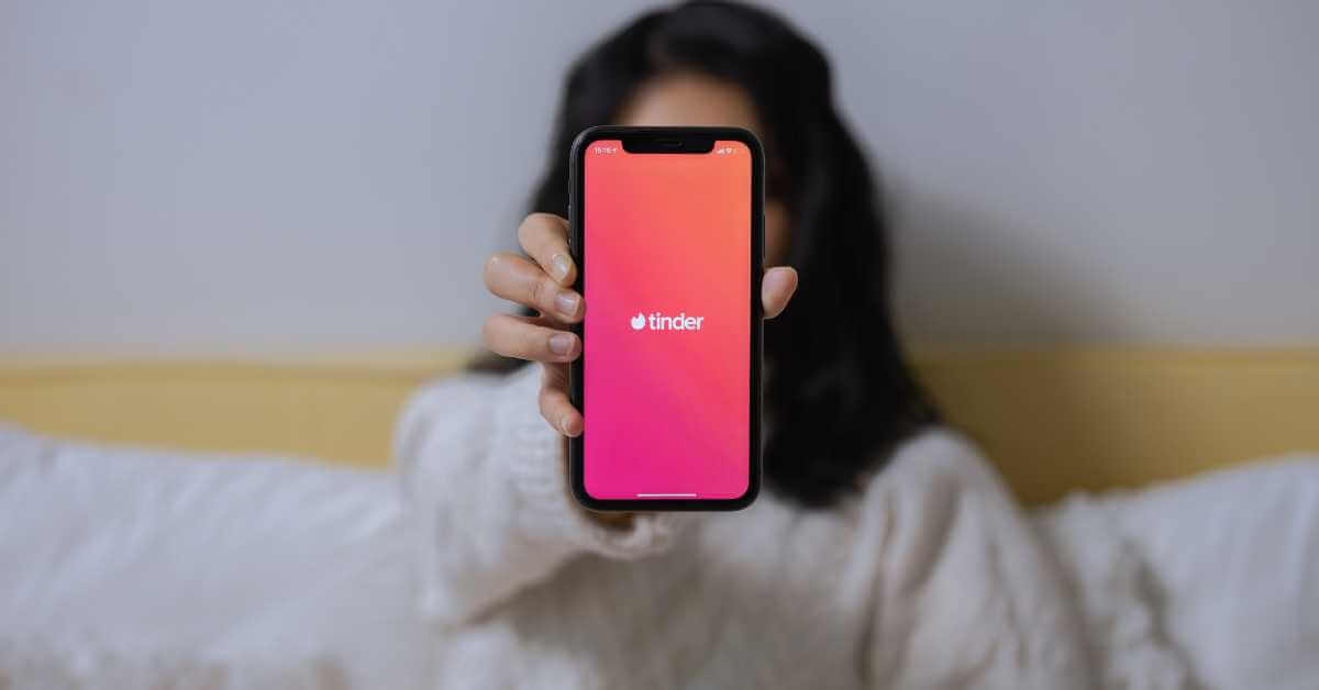 What You Need To Know About Tinder in Thailand + My Story